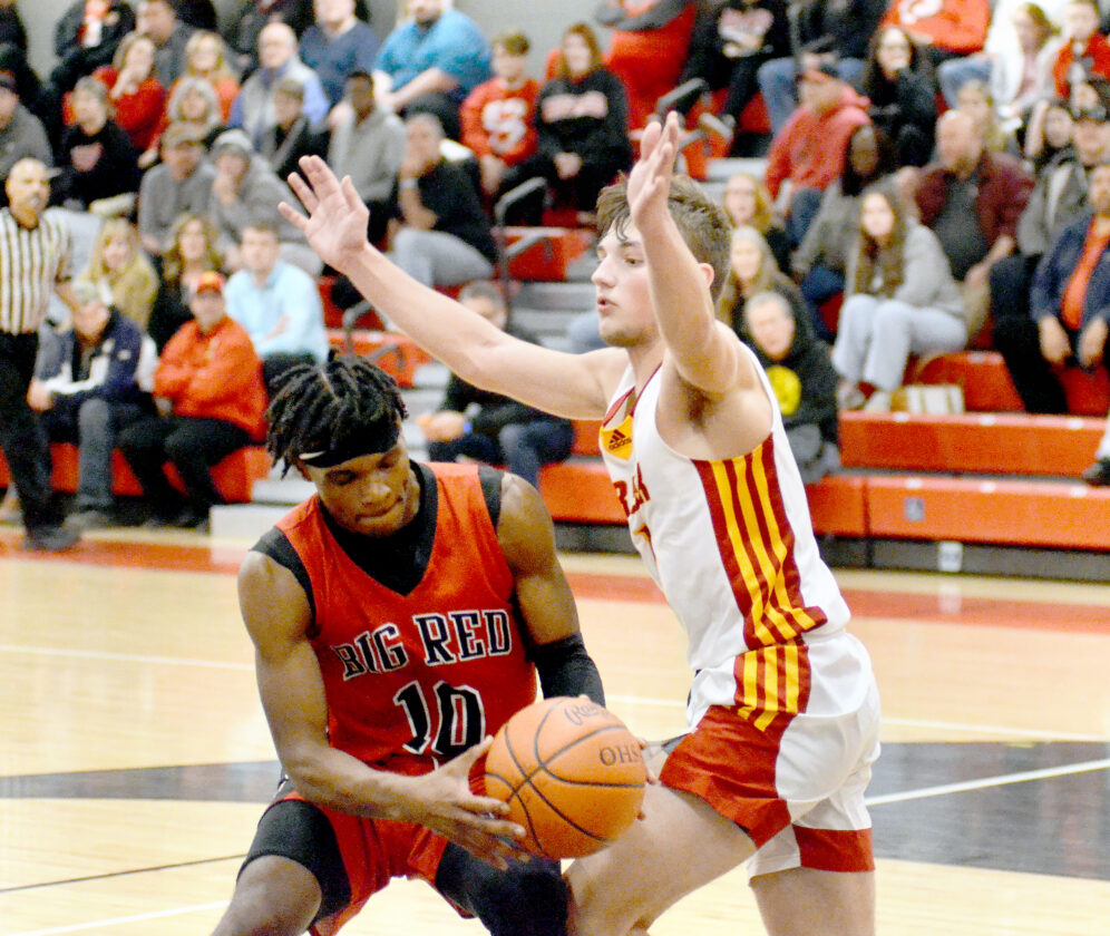 Big Red gets back on track | News, Sports, Jobs - Weirton Daily Times